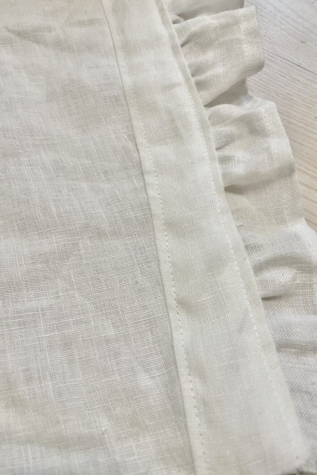 How to Sew an Apron with Pockets (Free Sewing Tutorial) — Hirvoja Farm