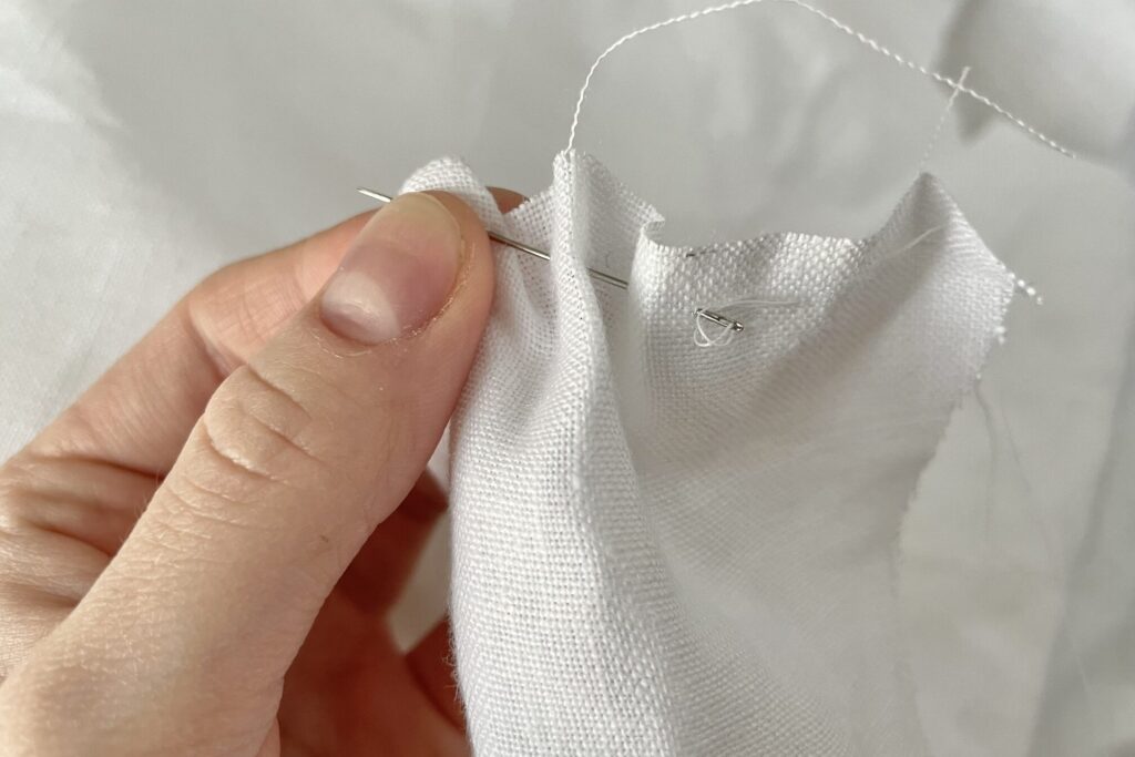 How to Sew an Apron with Pockets (Free Sewing Tutorial) — Hirvoja Farm