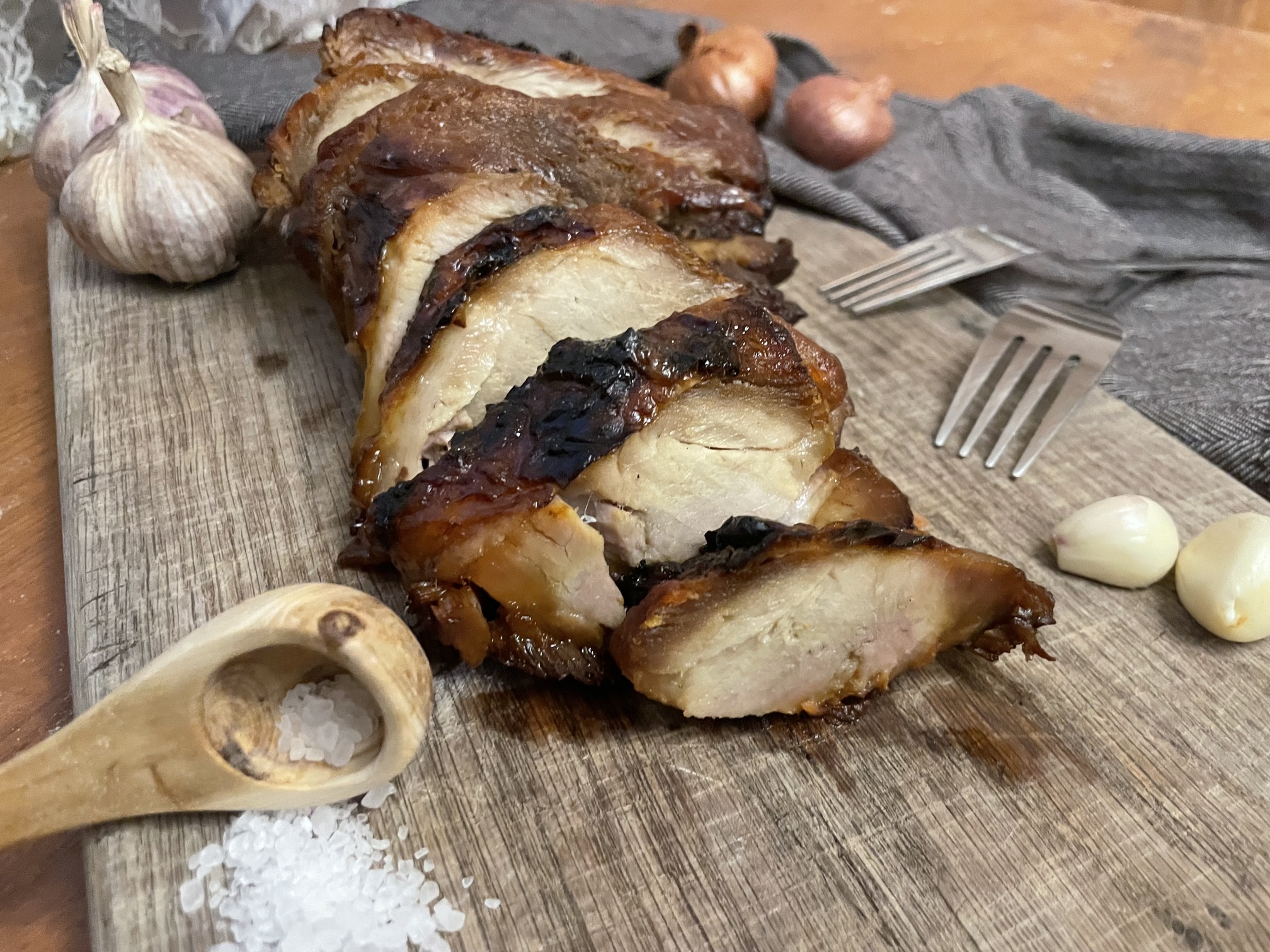 Ahjus küpsetatud seapraad (traditsiooniline retsept)— Hirvoja Farm