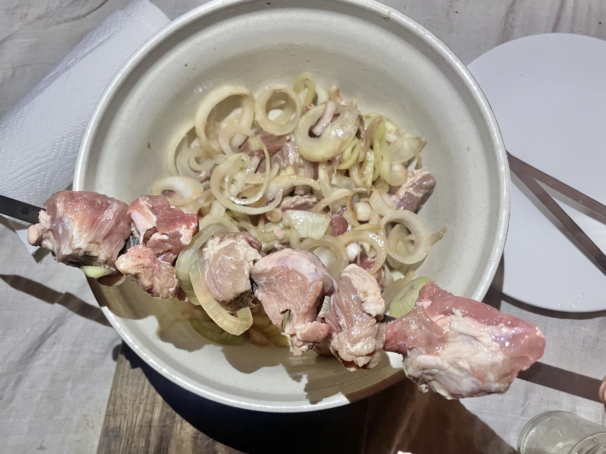 Ahjus küpsetatud seapraad (traditsiooniline retsept)— Hirvoja Farm