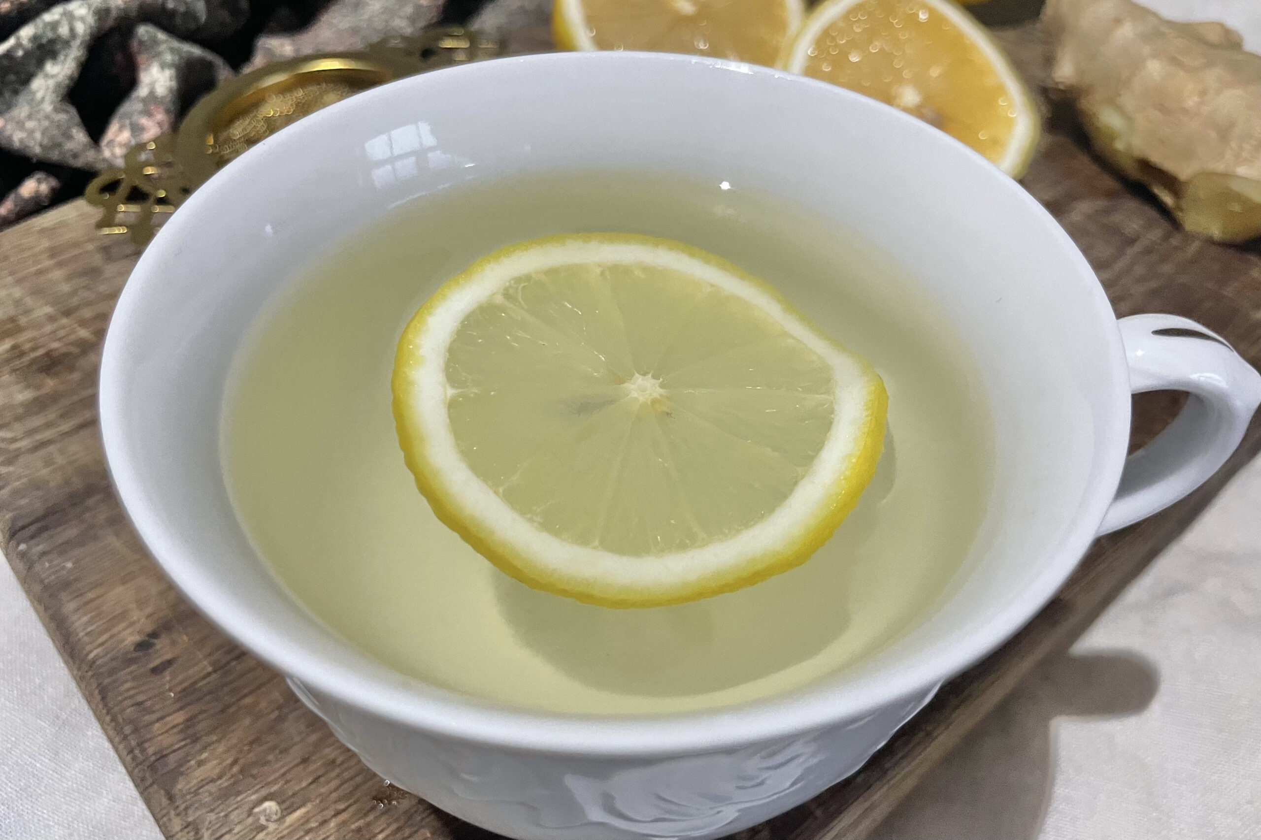 Homemade Ginger Root Tea With Honey and Lemon — Hirvoja Farm