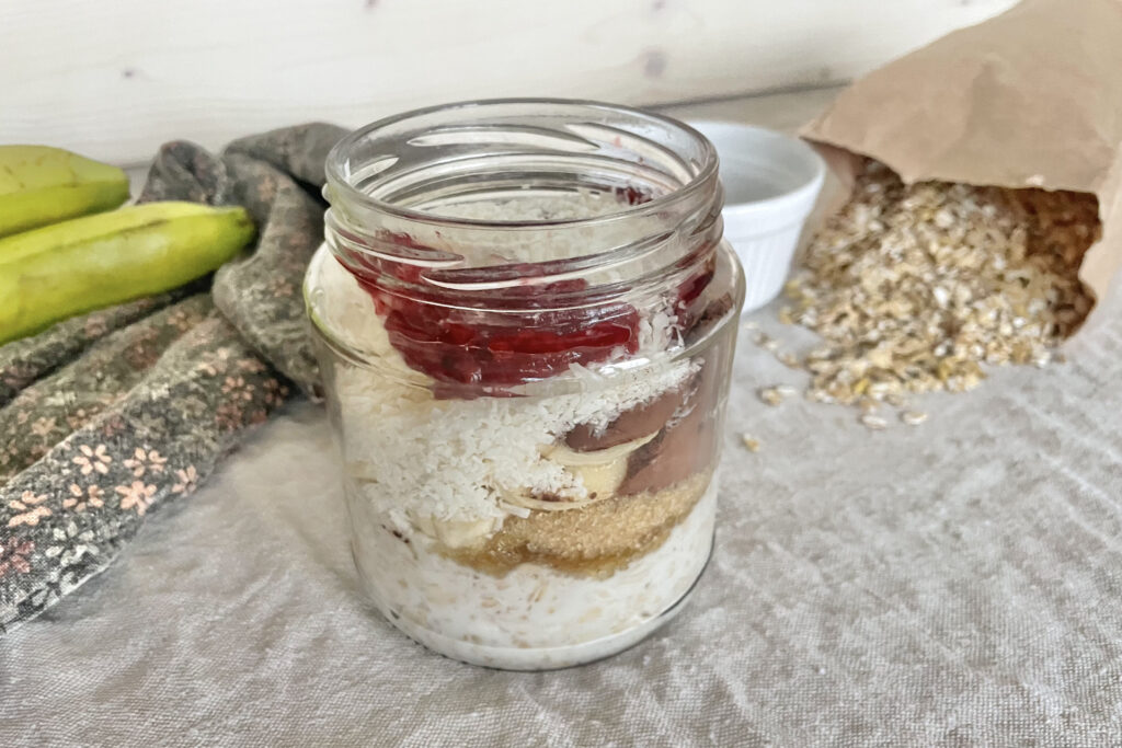 Easy Overnight Oats Recipe for a Delicious Breakfast — Hirvoja Farm